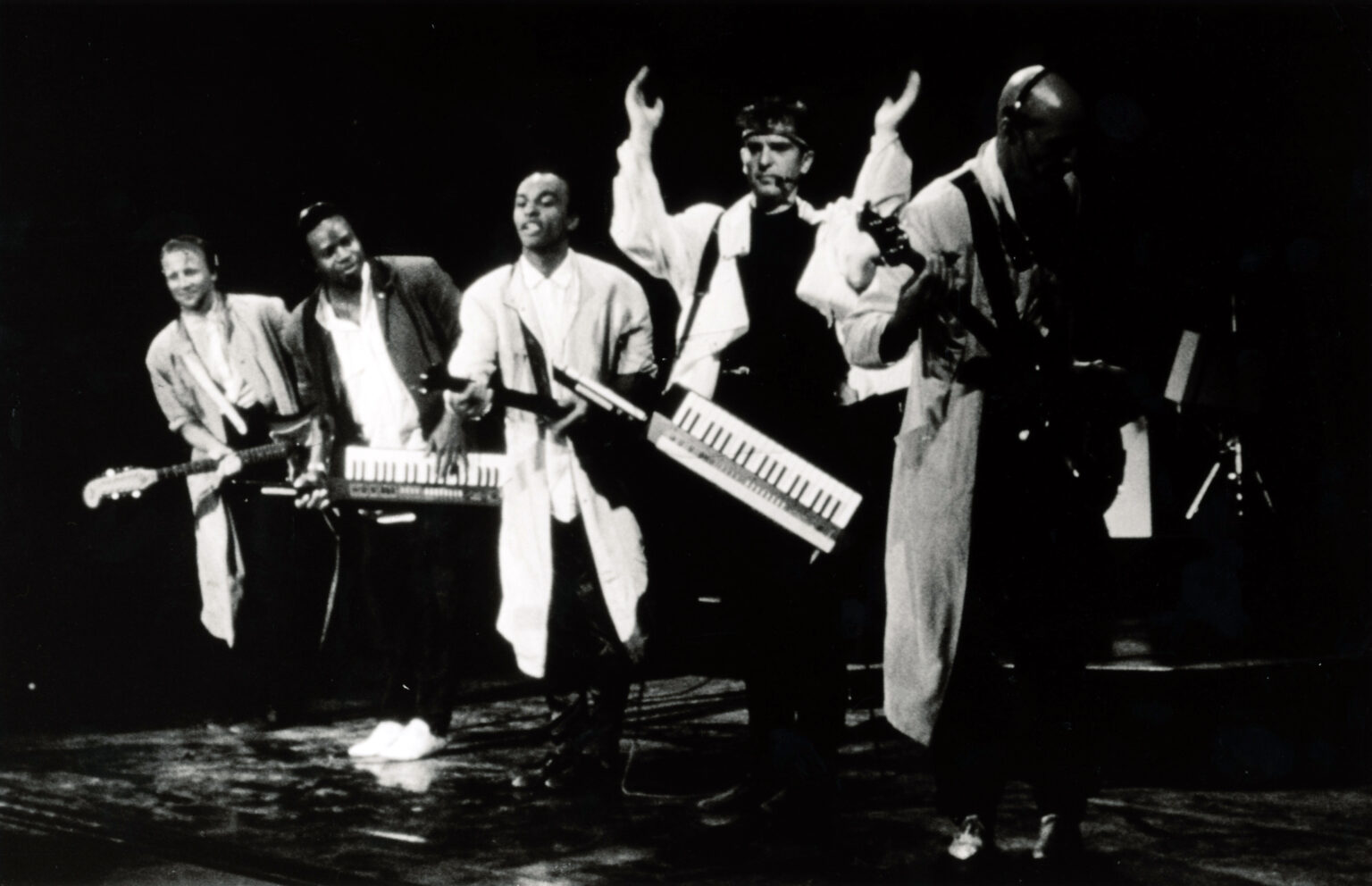 Live In Athens 1987 - PeterGabriel.com