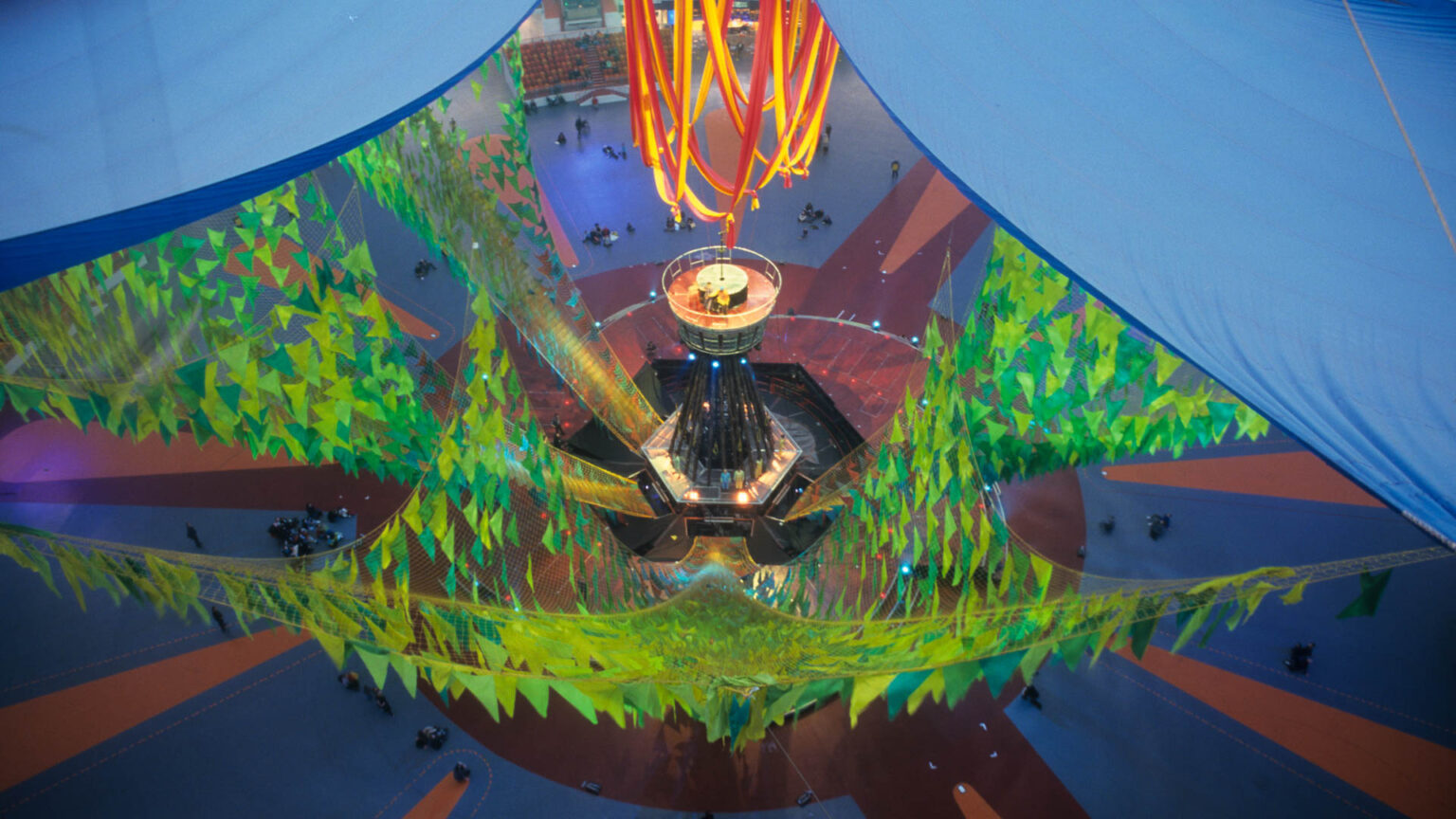 OVO: The Millennium Show - PeterGabriel.com