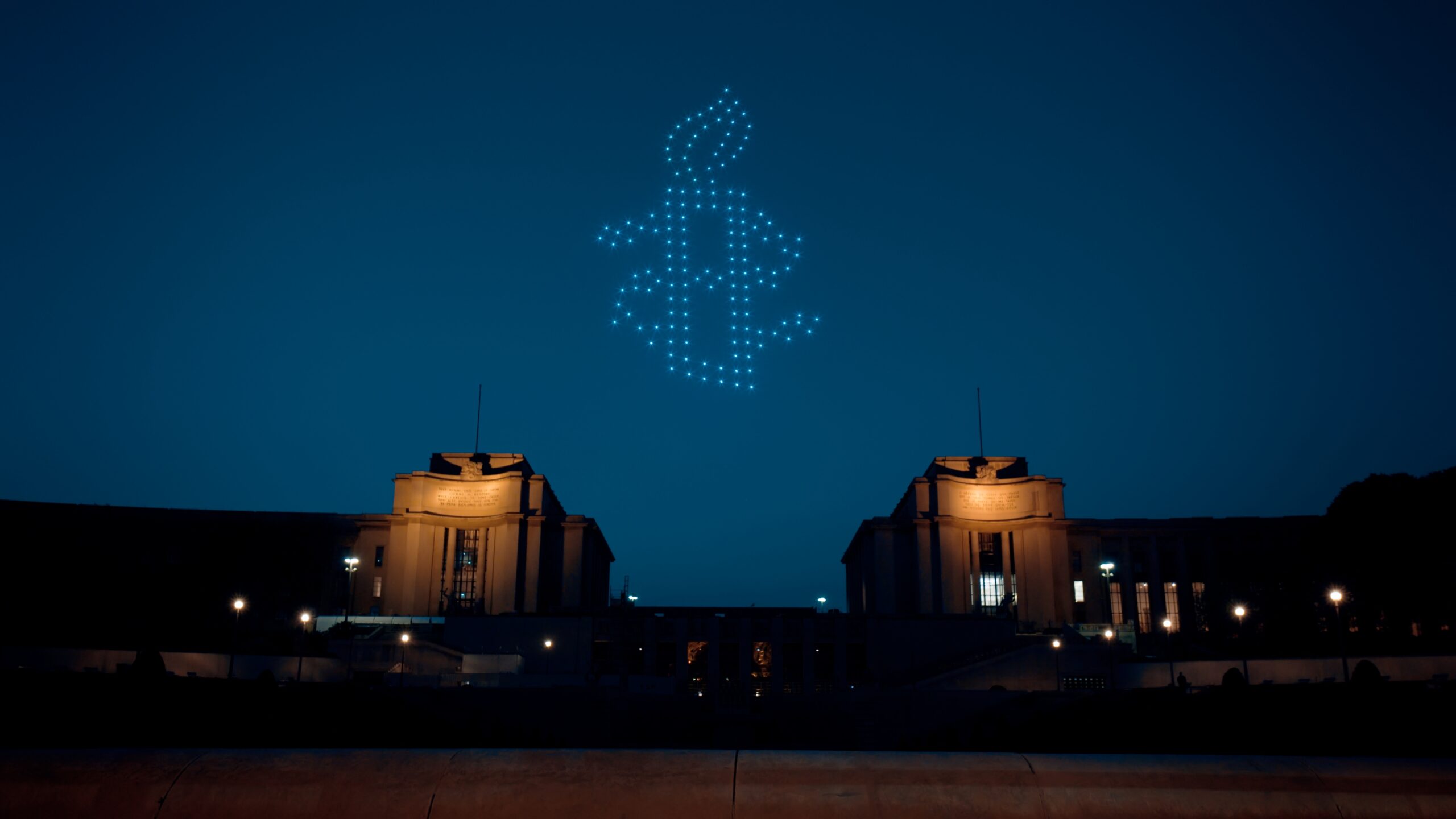 Freedom Flight: Amnesty International 60th anniversary - PeterGabriel.com